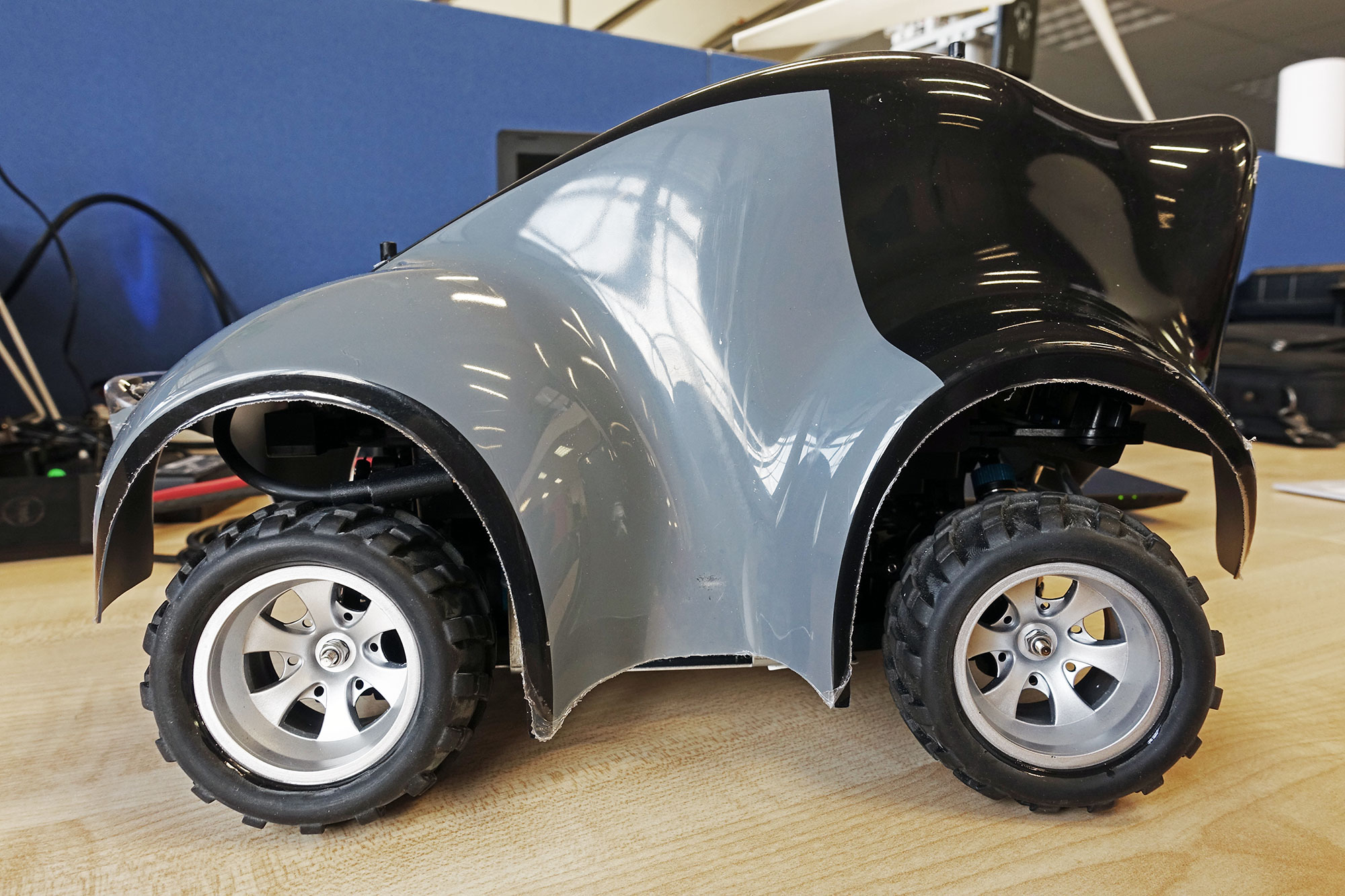 DeepRacer von Amazon vermittelt Reinforcement Learning